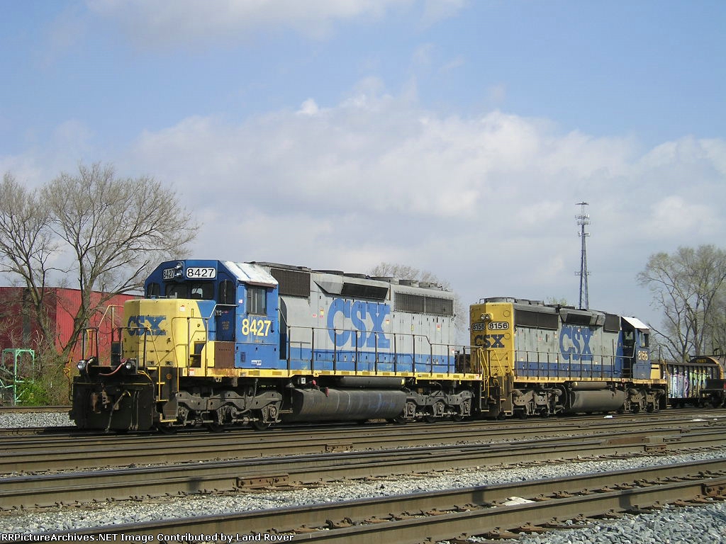 CSXT 8427